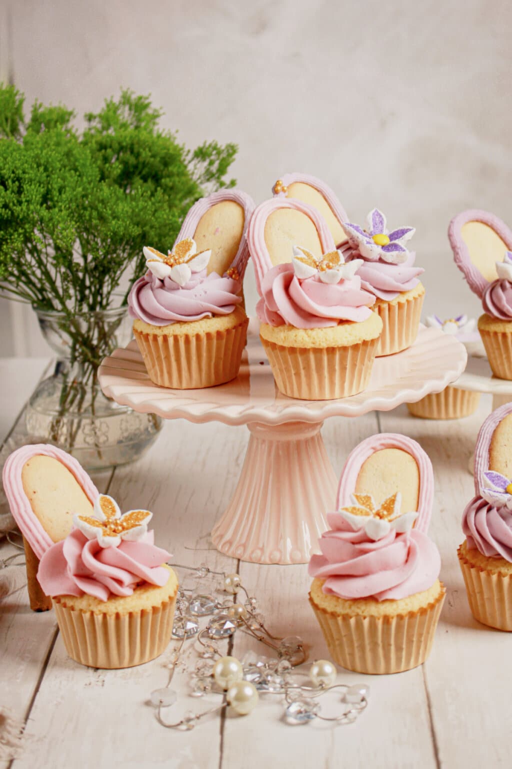 Lemon Raspberry Cupcakes (High Heel Cupcakes) - Maria's Mixing Bowl